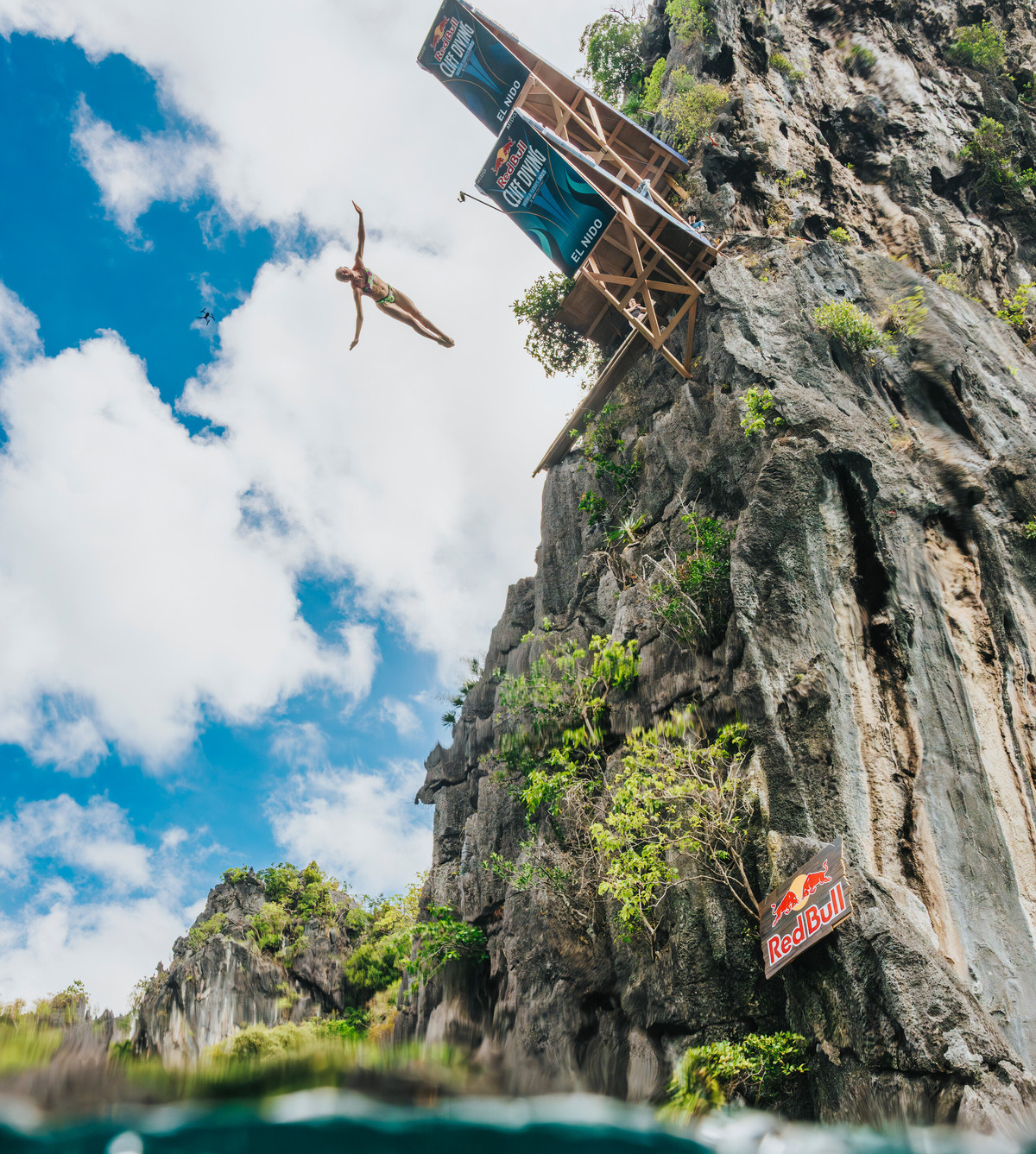Iris Schmidbauer gibt Comeback beim Cliff Diving - Neuigkeiten ...